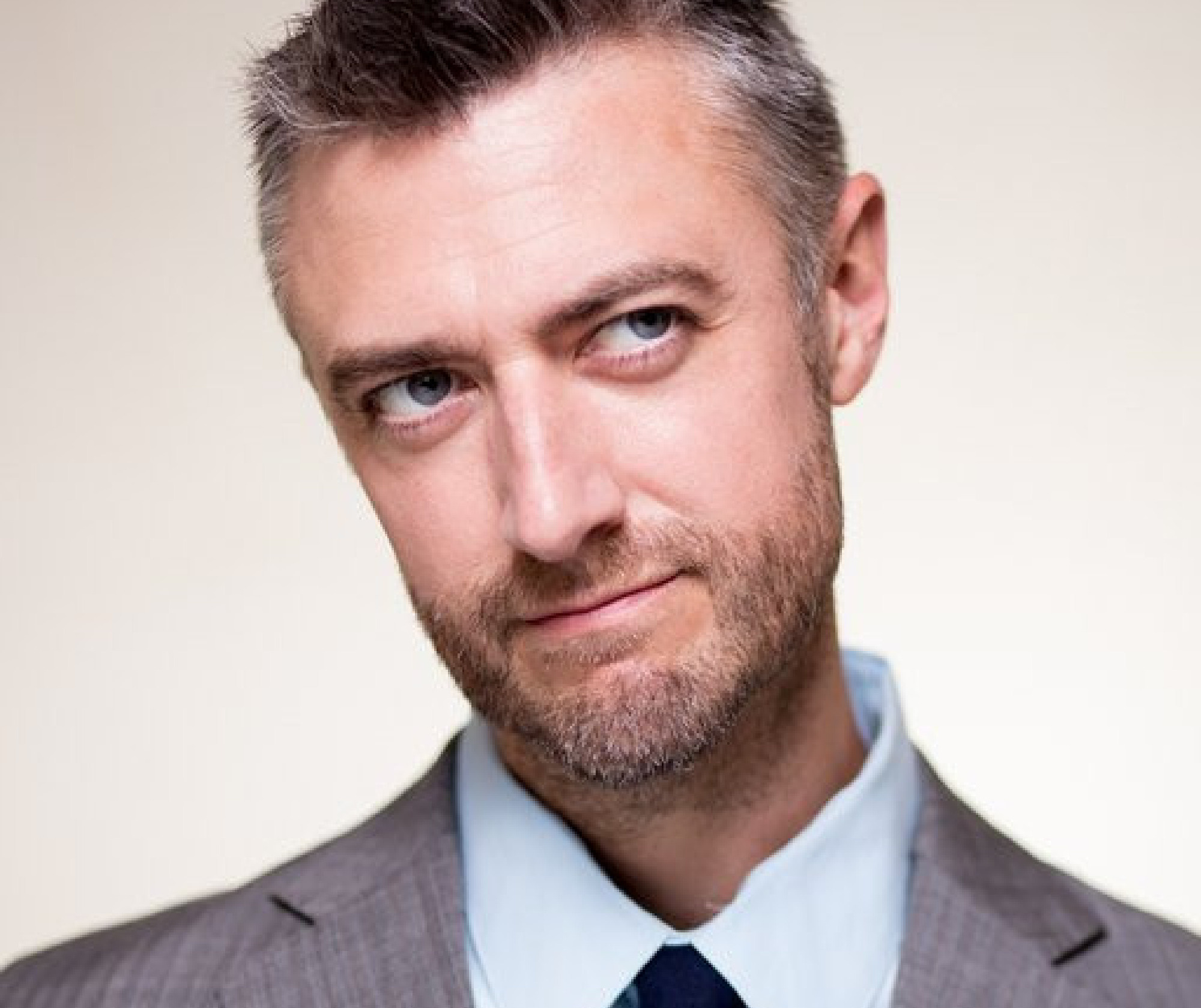 Actor Sean Gunn to Attend Arctic Lights Comic Con - Arctic Lights Comic Con
